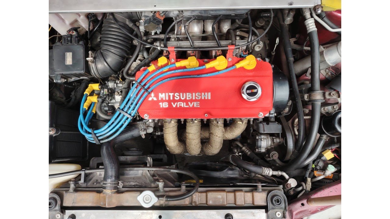 🎨 Custom Valve Cover Painting – Step-by-Step Guide! 🏎️ - YouTube