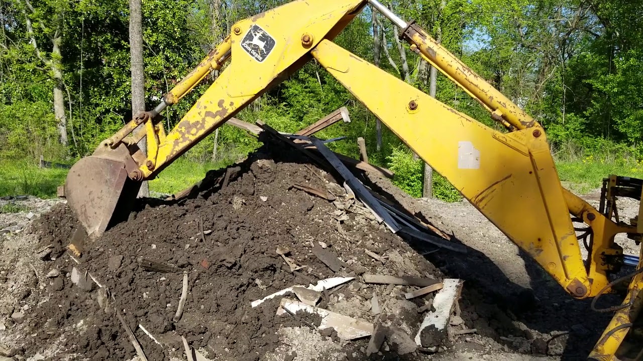 John Deere 410 Backhoe - YouTube