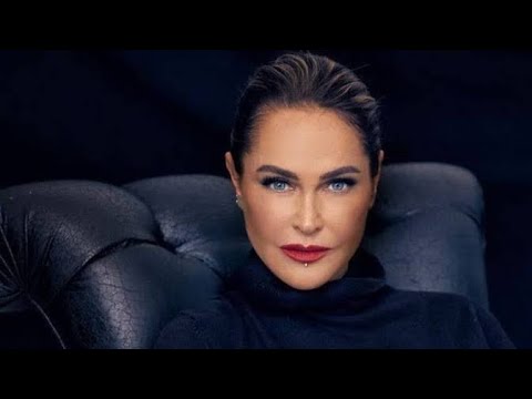 Hülya Avşar Yeni Şarkı Çıkardı