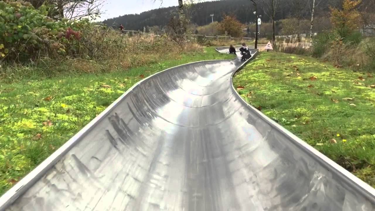 Rodelen .... JAM ....Sommerrodelbahn Winterberg - YouTube