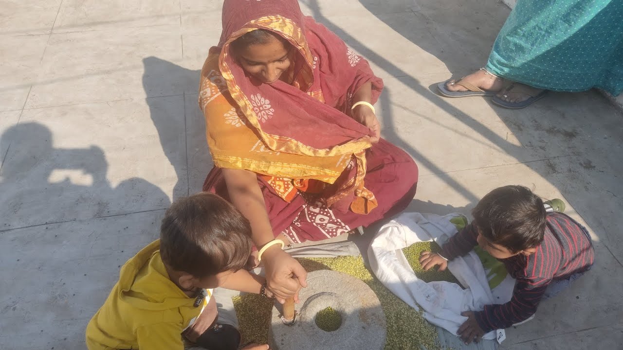 purane Jamane ki Chakki😊 - YouTube