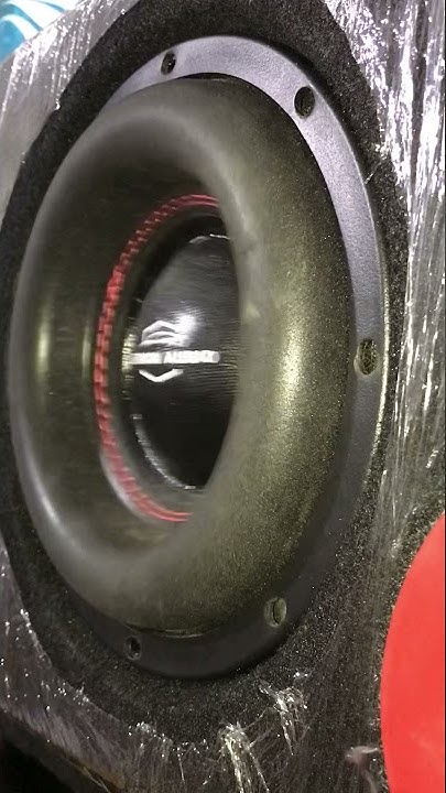 Carmon Audio SPL 2.00BX 20CM 300RMS Subwoofer & Cadence Xenith XA-125.4 - YouTube