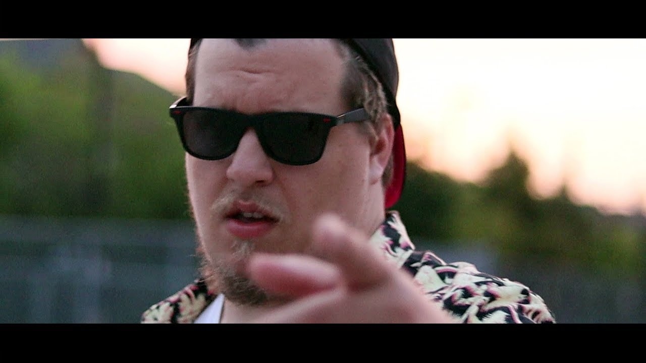 Fumb Duck - 1000 Subscriber Special (Official Video) - YouTube