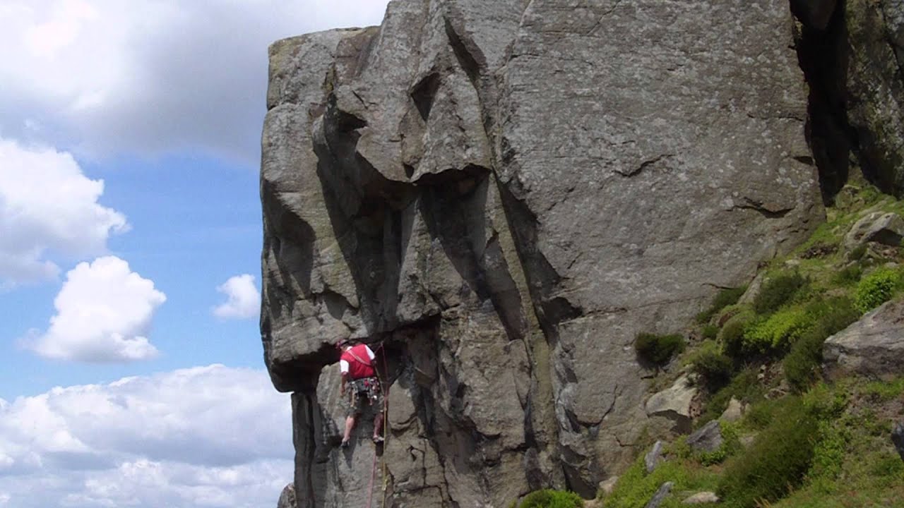 Climbing Maupassant, Curbar - YouTube