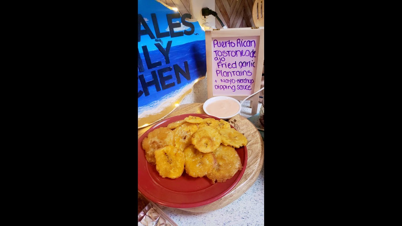 How to Make Tostones de Ajo/ Garlic Tostones - Fried Plantains EASY ...