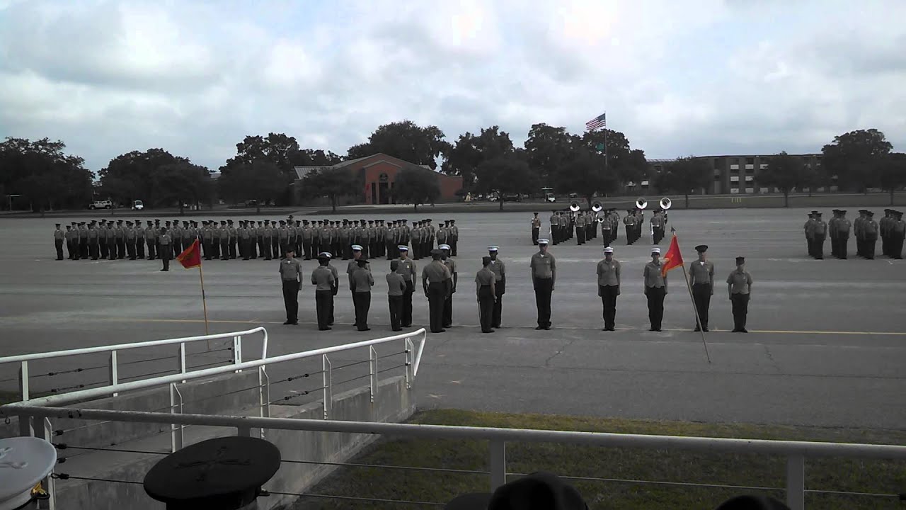 Honor Grad USMC - YouTube