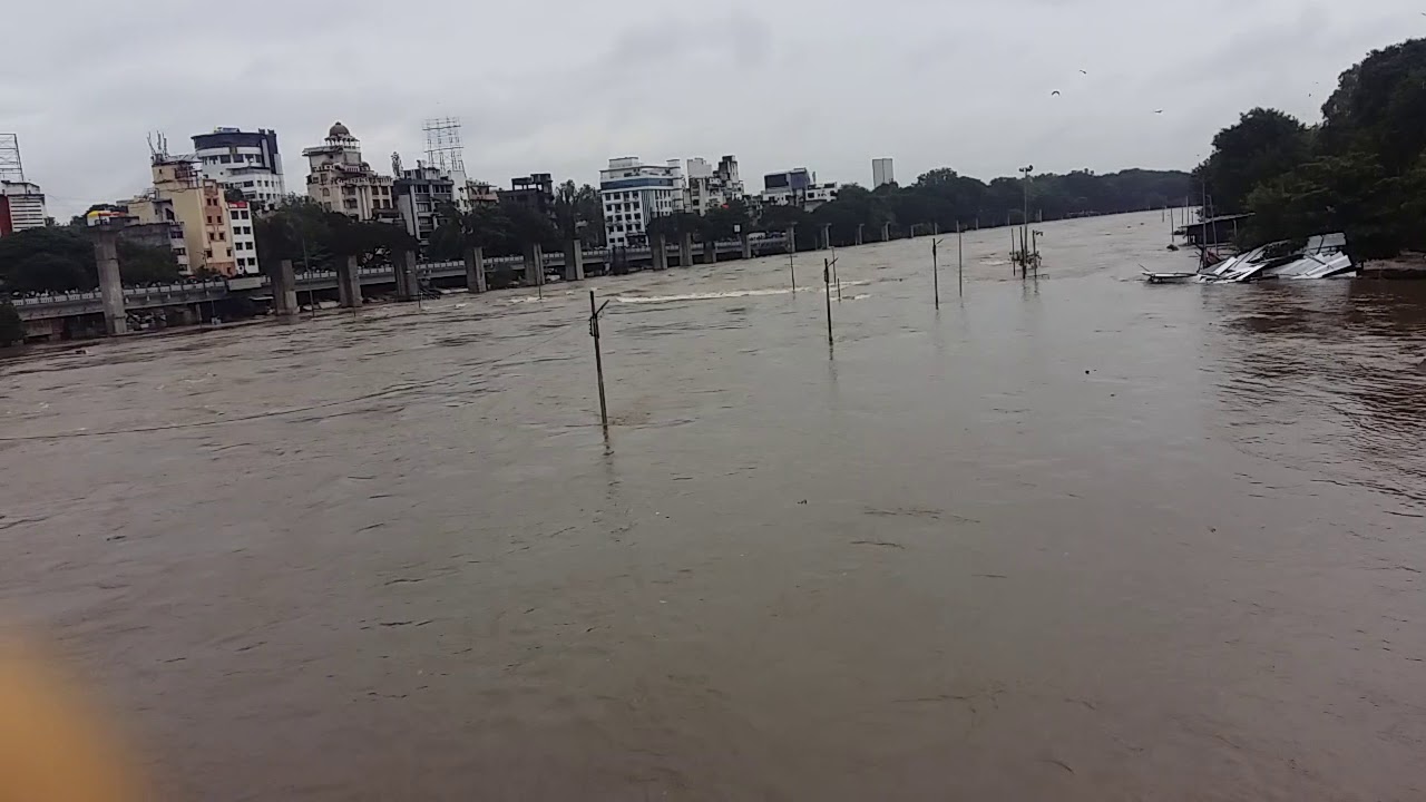 Pune Bhide Pool Underwater footage From Z bridge भिडे पुल पाण्याखाली # ...