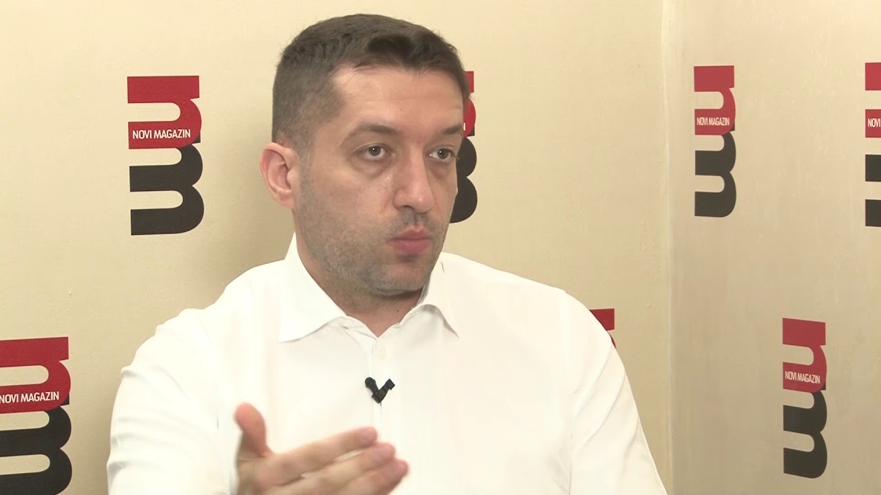 Intervju Nebojša Novaković: U Srbiji autonomije prve stradaju - YouTube