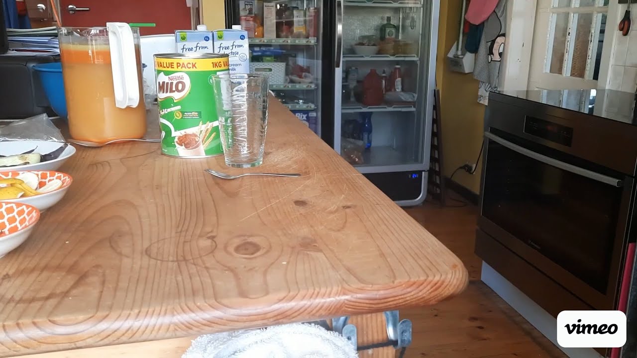 How to make a Aussie Milo - YouTube