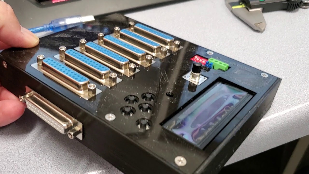 AMC-AASD15A with servo7 port assembled - YouTube