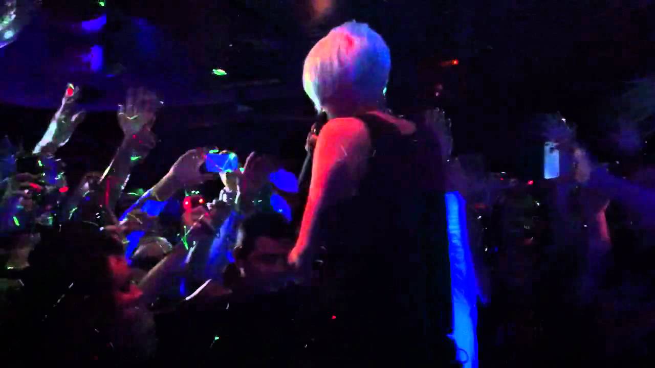 Emma Hewitt - Trance Gate at Zia Teresa - Busnago (MI) 16.04.2011 ...