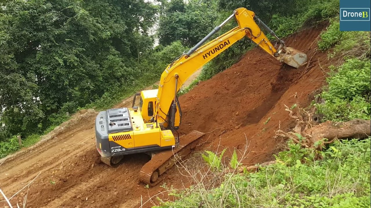 Hill Cutting-Hyundai Excavator-Widening Hilly Road for Hilly Villagers ...
