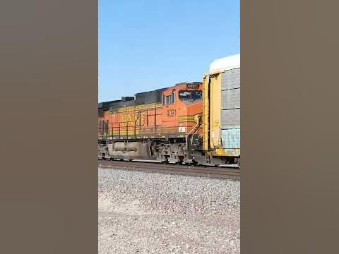 BNSF 4227 WESTBOUND AUTORACK CARS MP 25 CAJON SUBDIVISION - YouTube