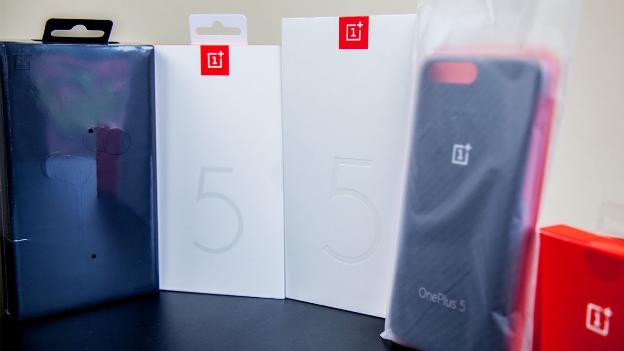 One Plus 5 Unboxing! - YouTube