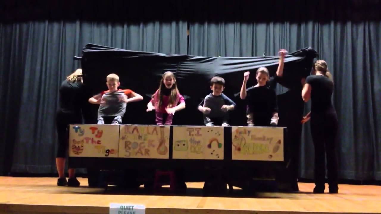 Talent Show Little People Dancing - YouTube