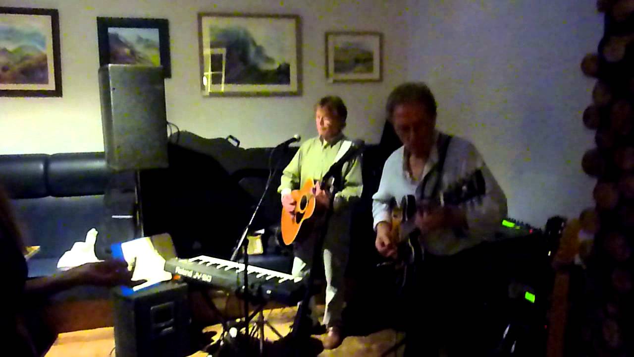 Mickey Jupp & Mo Witham - Switchboard Susan - YouTube
