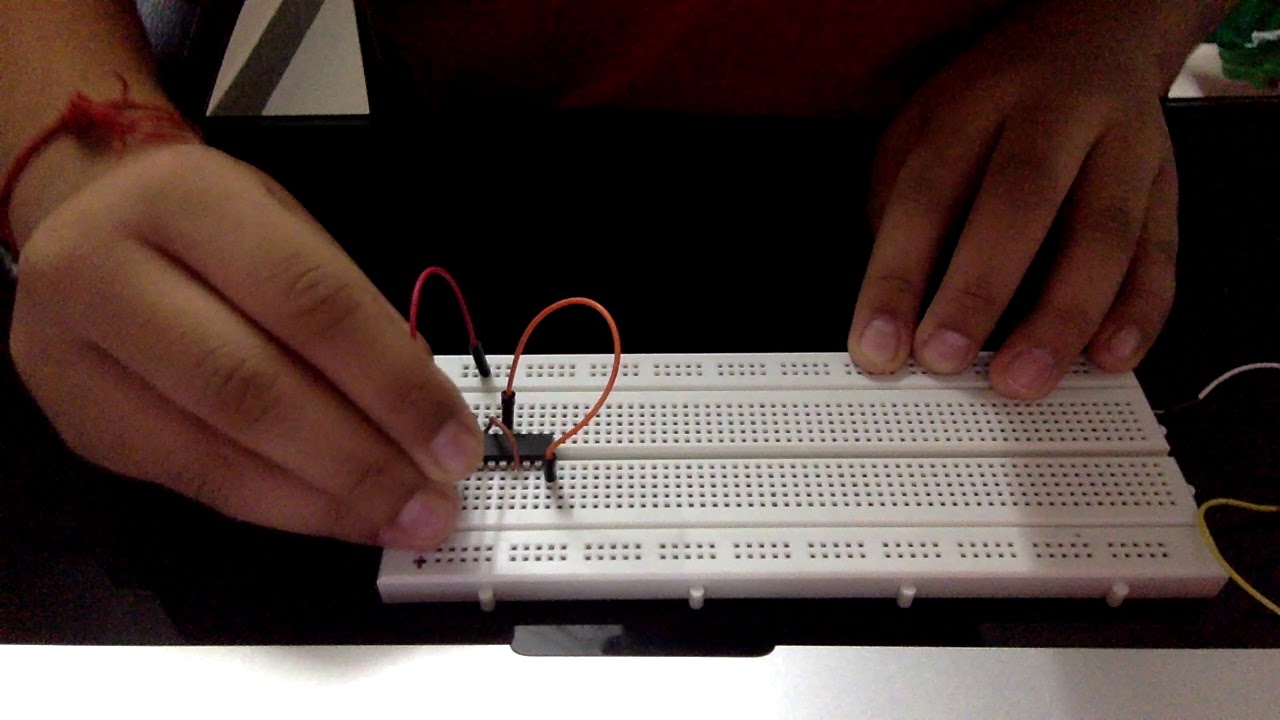 Breadboard Experiments Electronic Dice - YouTube