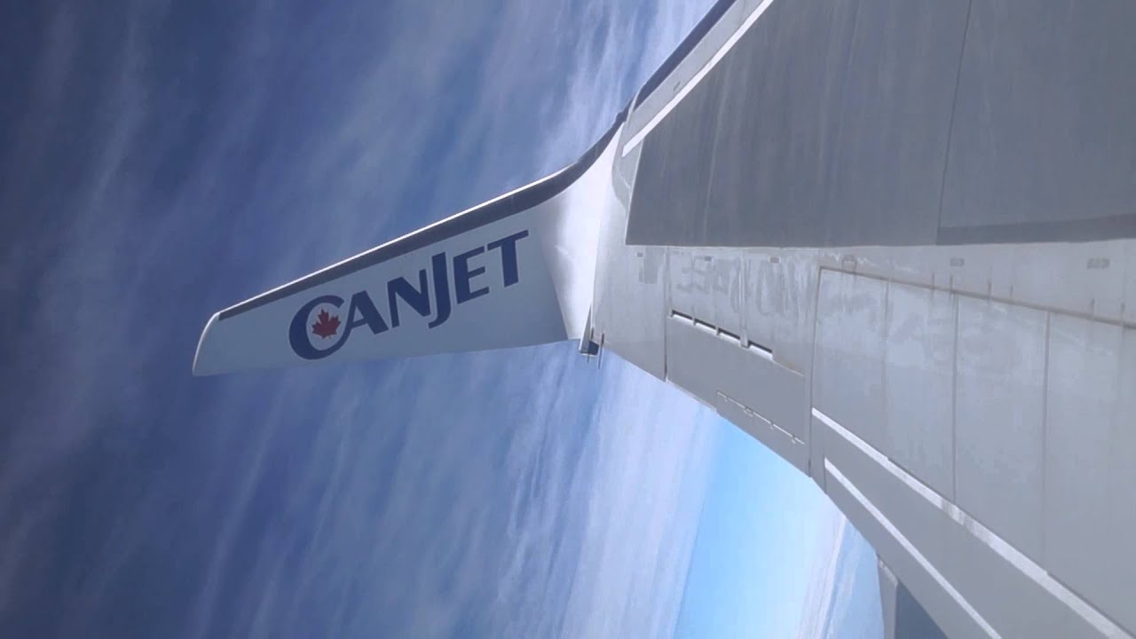 Boeing 737-800 wing flex - YouTube