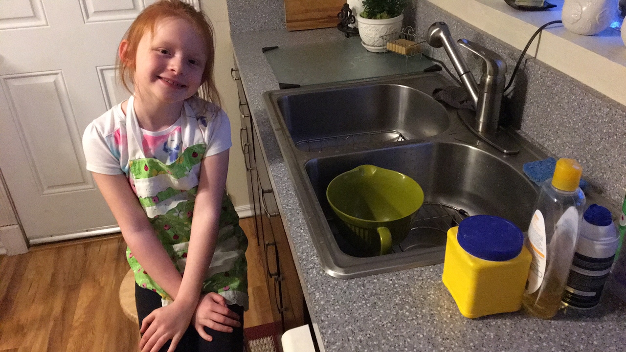 Making Slime Live with G-Daughter - YouTube