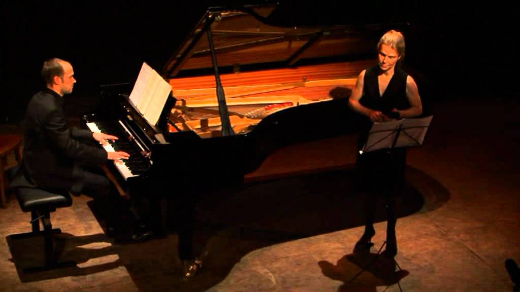 Schubert Winterreise: présentation par Mathilde Coste - YouTube