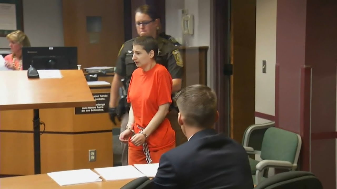 Gypsy Rose Blanchard out of prison years after persuading boyfriend to ...