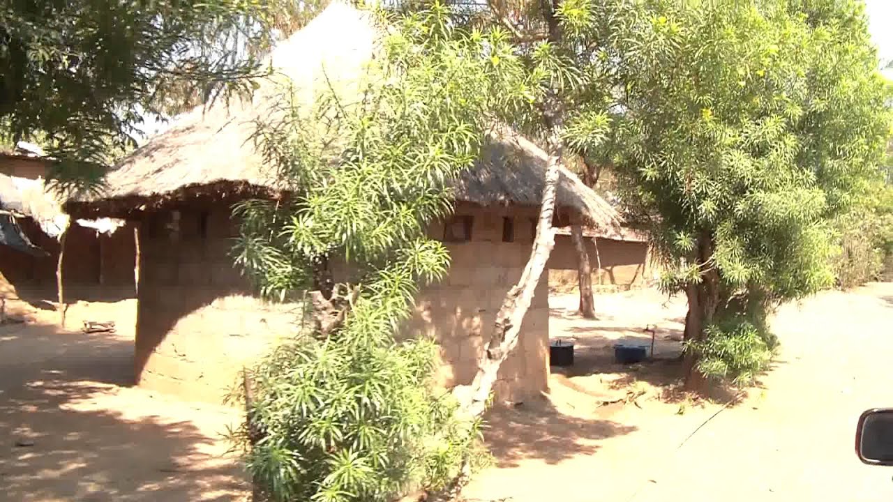 Zambia Villaggio Magoye (6) - YouTube