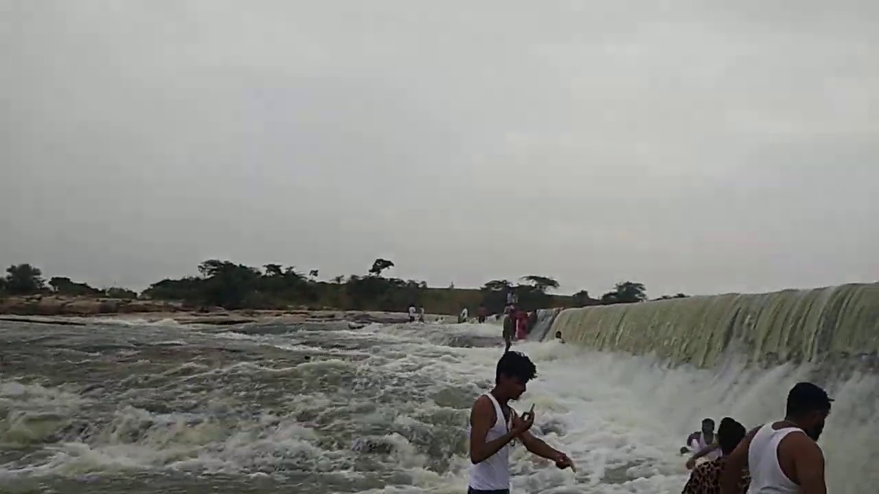 Dindi dam waterfalls srisailam highway - YouTube
