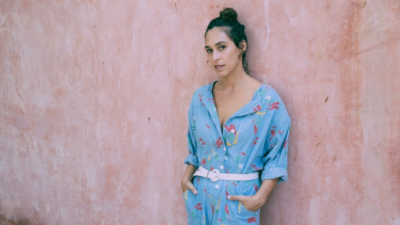 Micca Mont - YouTube