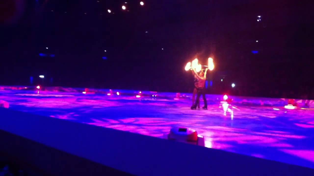 Dancing on ice 2012 tour vicky Ogden - YouTube