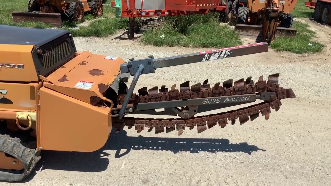 Case Trencher Tf300