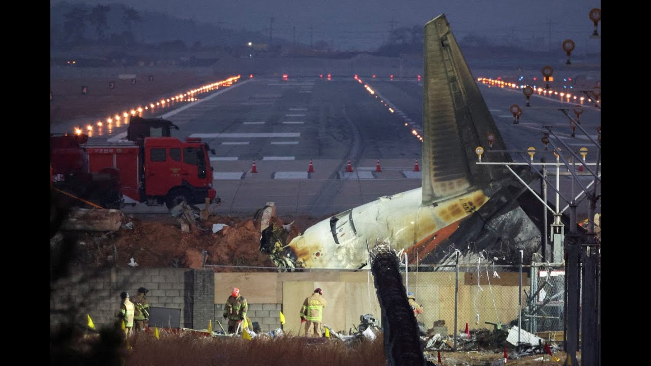 Tragic Mid-Air Collision Over Potomac River washington plane crash ...
