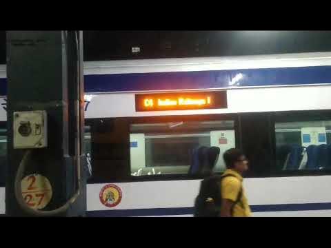 Mysuru-Chennai Vande Bharat Express at MGR Chennai Central - YouTube