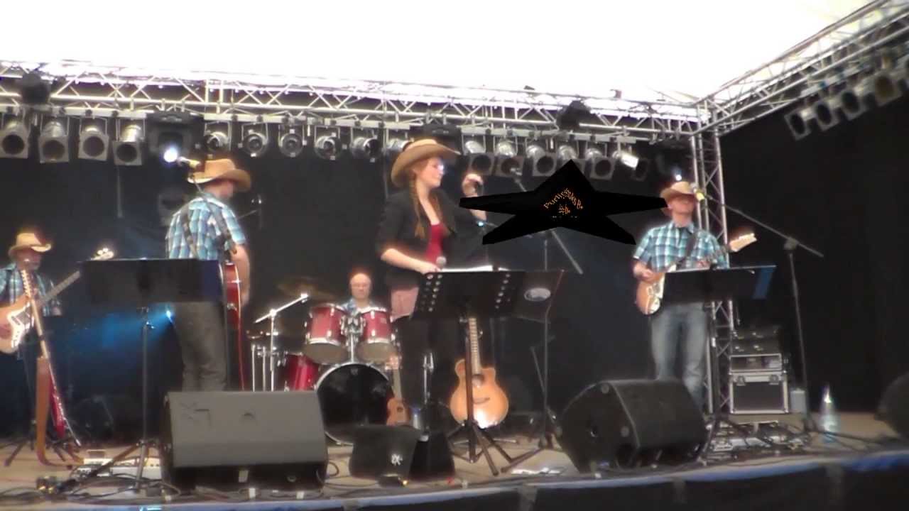 Purling Brooks Band-Falling for you-Live - YouTube