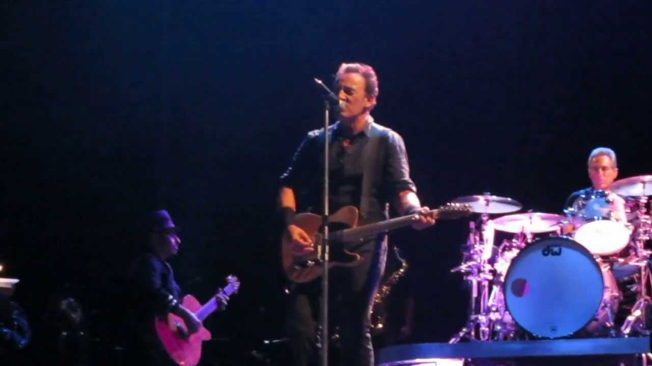 Bruce Springsteen - Drive All Night - El Molinon Gijon 26 June 2013 ...
