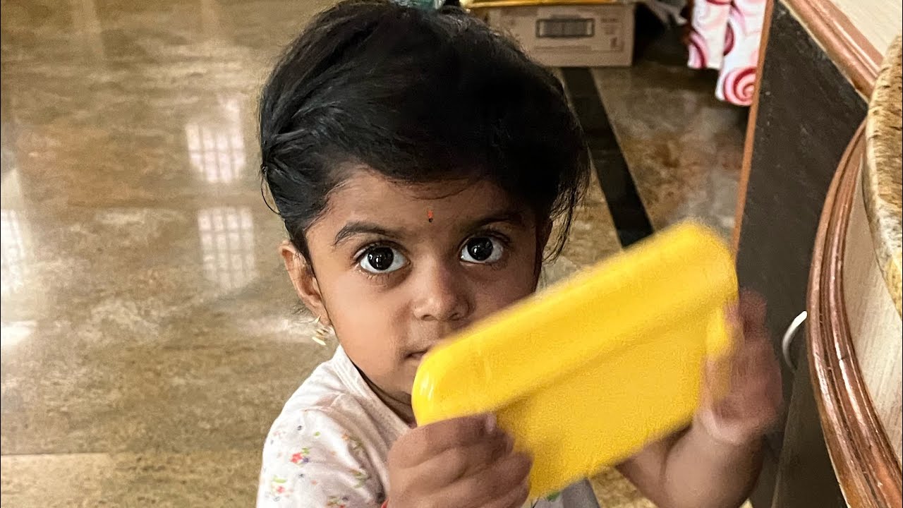 In this video Thanshika is saying the Numbers from 1 to 10 - YouTube