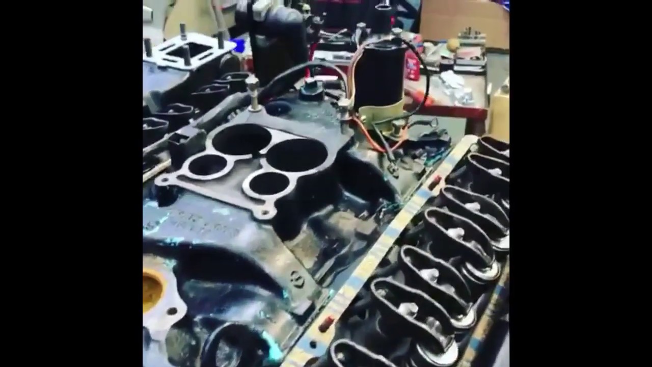 Mercruiser 5.7 l V8 Revision👍 - YouTube