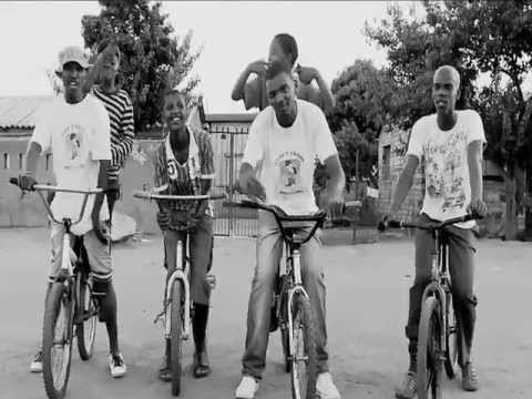 Seleb ft Zojazem and Gugu  (Correct alert)