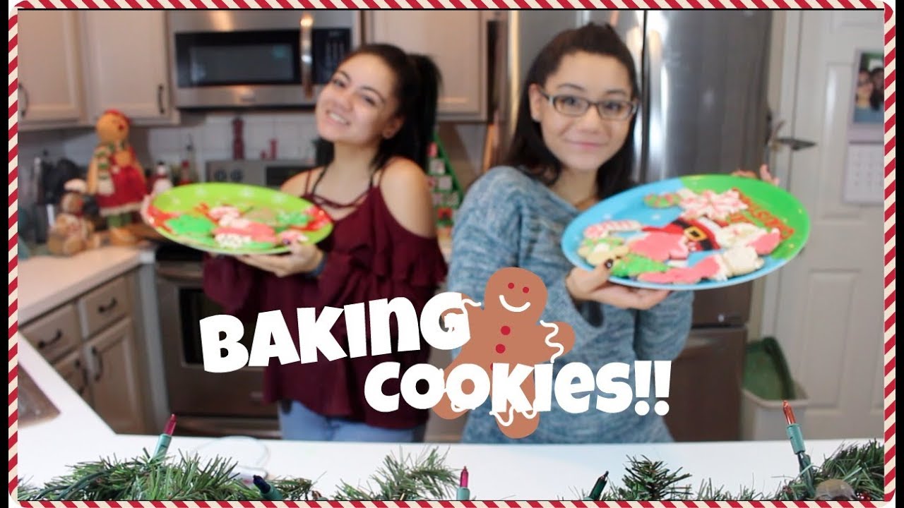 BAKING CHRISTMAS COOKIES!! | KatelynandKylie - YouTube