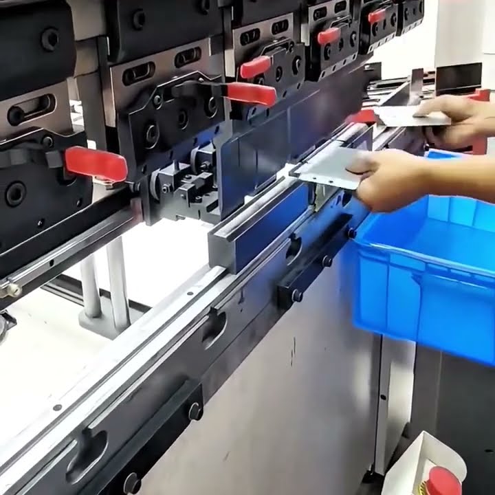 IVILA’s Premium Bending Tooling! Made with hardened steel alloys - YouTube