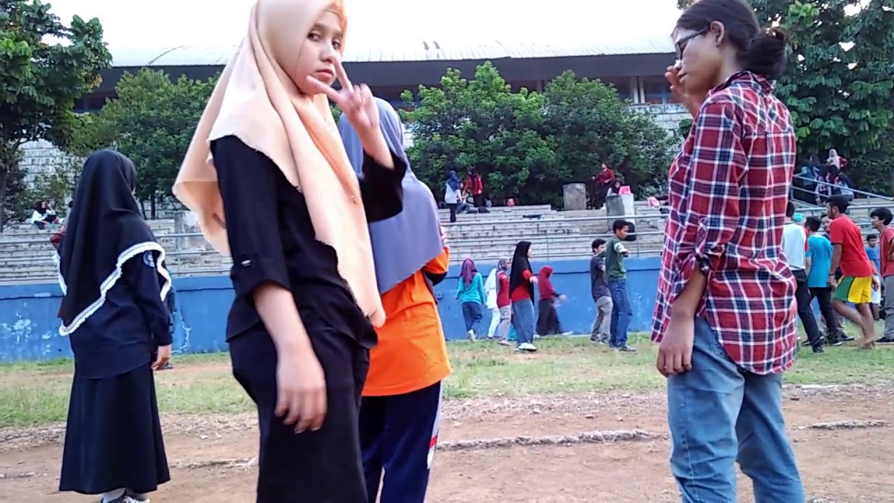 NVLOG 1 - CAMPUS DAILY MAHASISWA PPKU IPB 54 - YouTube