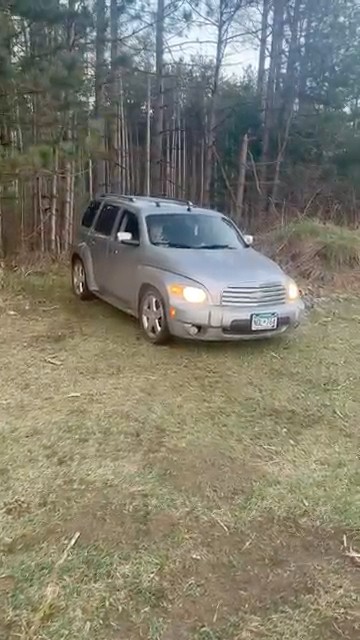Off-roading hhr - YouTube