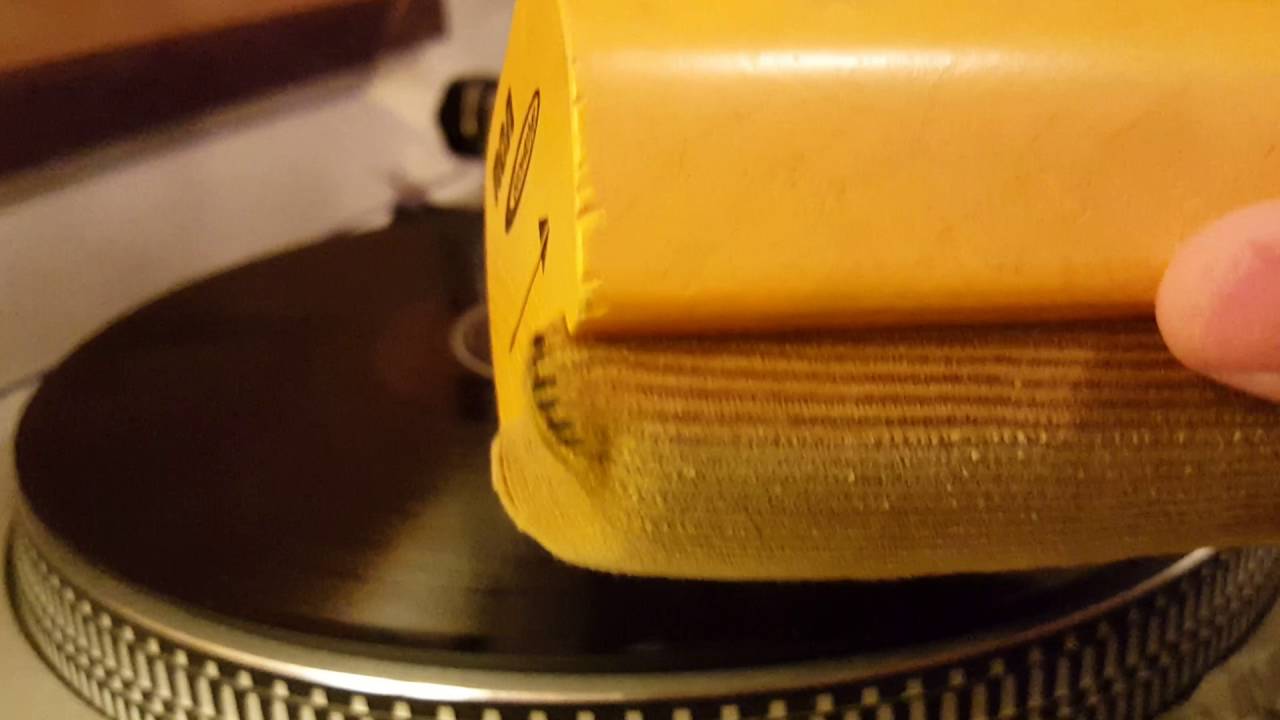 How to use the RCA Discwasher for Surface Cleaning Your Vinyl Records ...