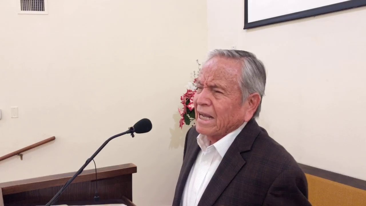 Hugo Camacho: ¿Cristo Es Nuestro Salvador? - YouTube