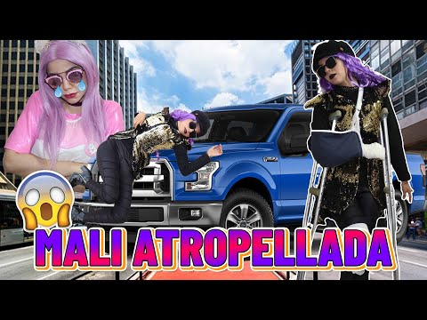 Mali Atropellada - Accidente termino en el hospital / Mali y Emita