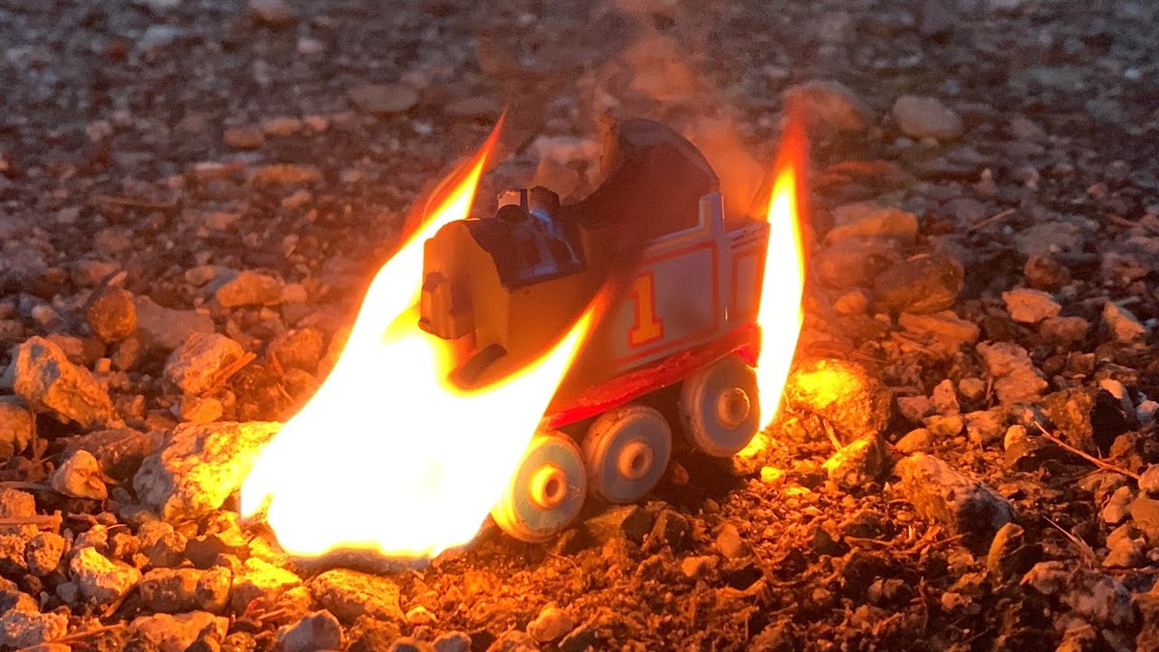 8 Ways to Kill an All Engines Go Thomas (13+) - YouTube