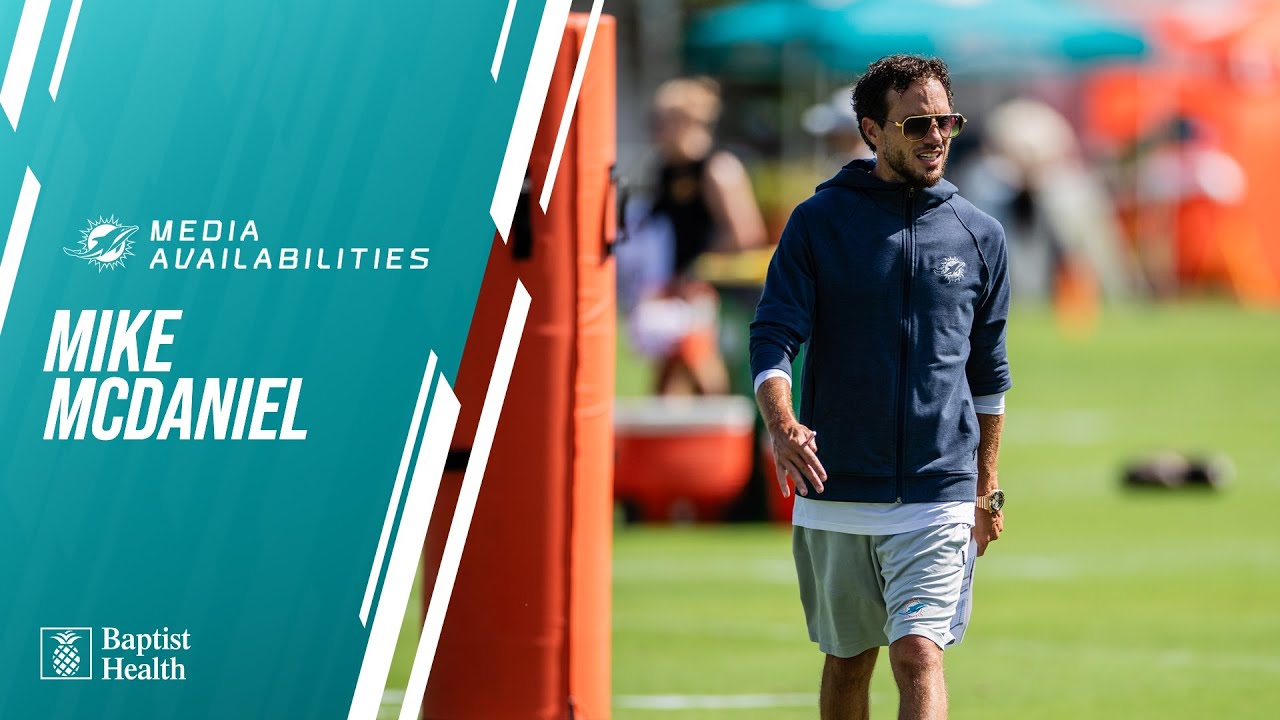 Coach Mike McDaniel meets with the media | Miami Dolphins - YouTube
