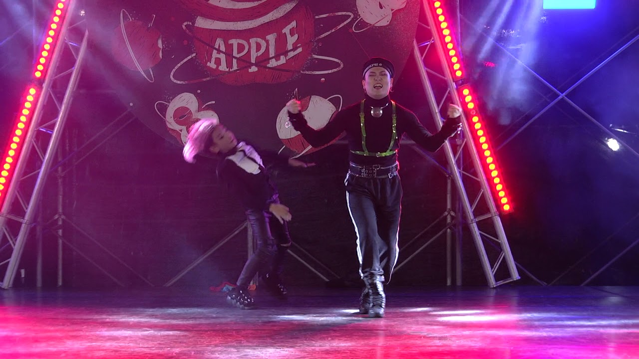 2019 Rock Apple 蘋果家族年度戶外公演 | 31.美少女戰士 - YouTube