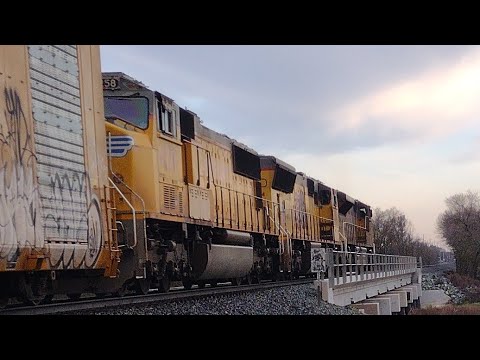 UP 8704 leads NB AMICX with a nice crew on 2-21-2025 - YouTube