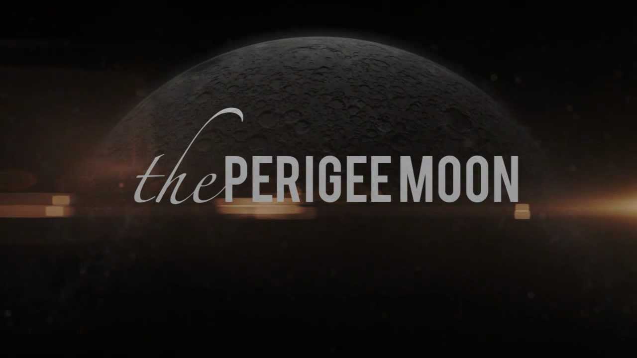 The Supermoon (Perigee Moon) - YouTube