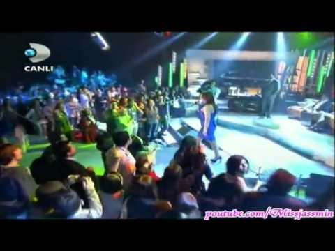 Ebru  Gündes    TELAFI     Beyaz Show   6 5 2011